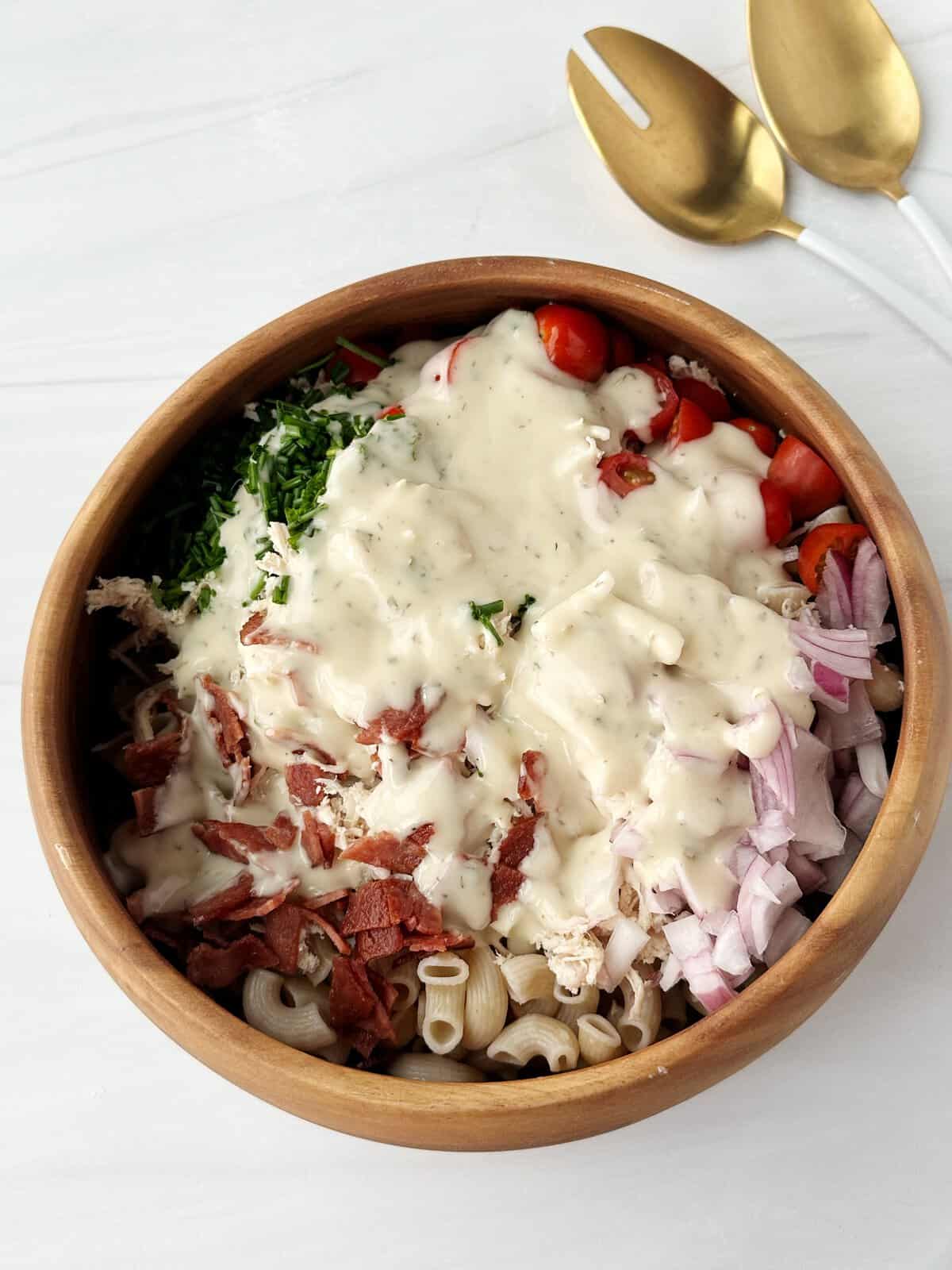 Chicken Ranch Pasta Salad - Lesswithlaur